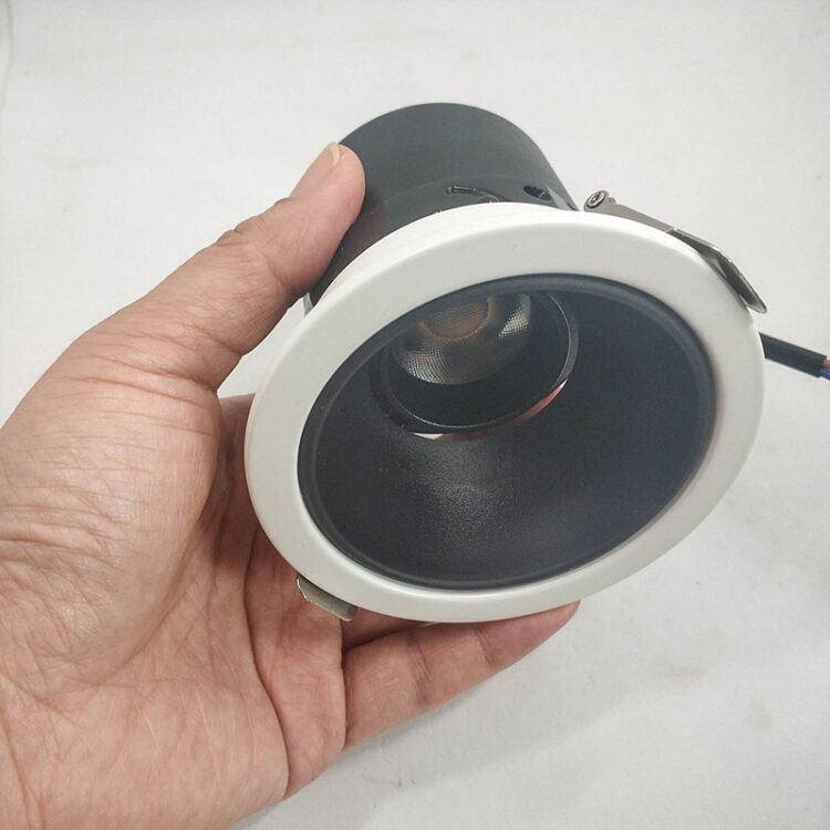 Recessed LED Downlight deep antiglare 10W Cut-out 75mm - Ledluminous